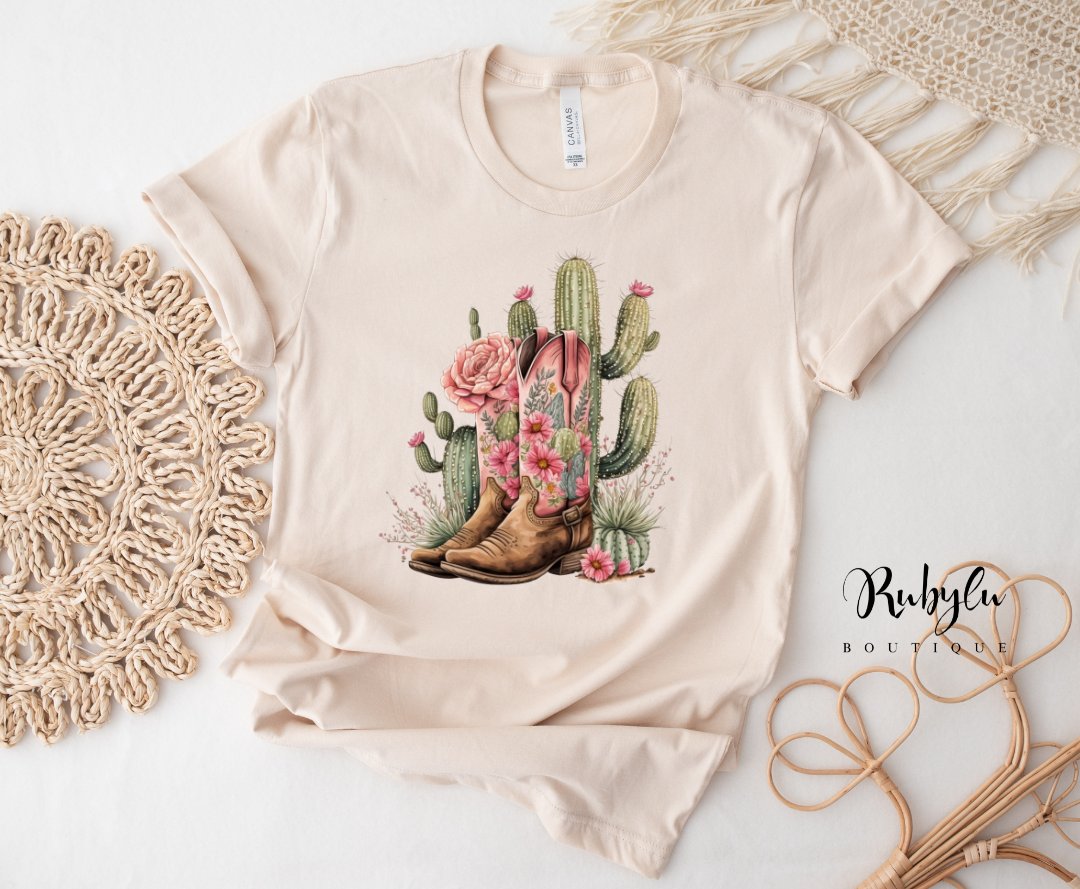 Graphic Tee's – Rubylu Boutique